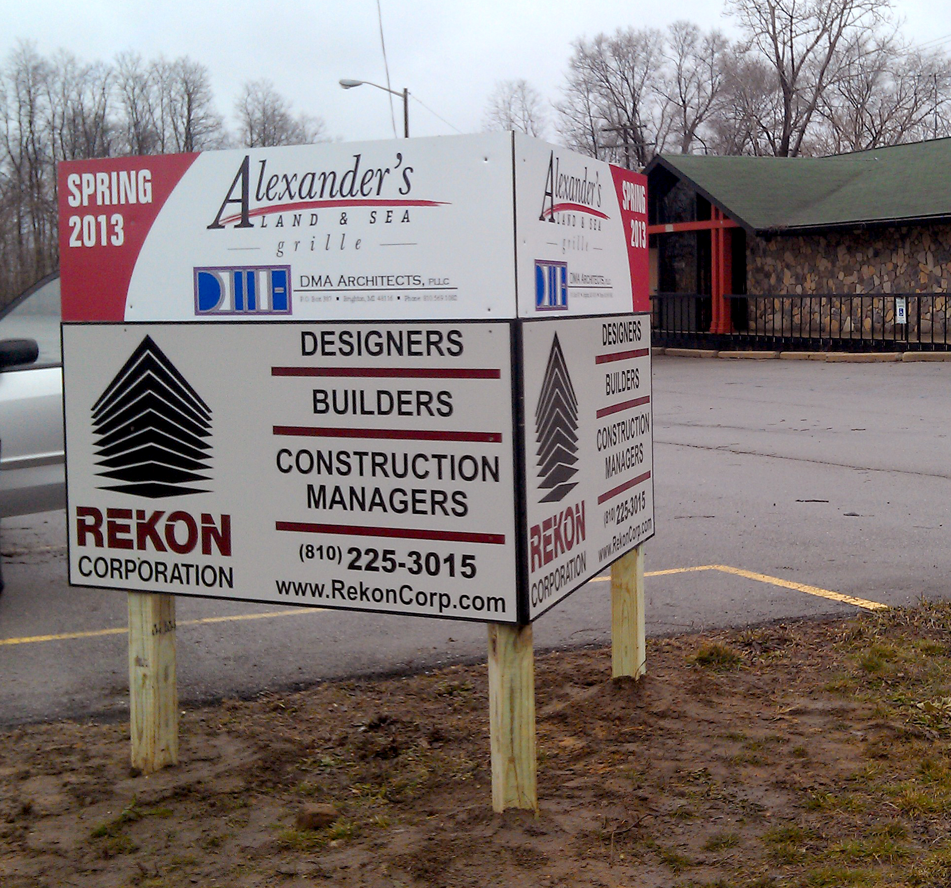 Sign Riders - W4 Signs